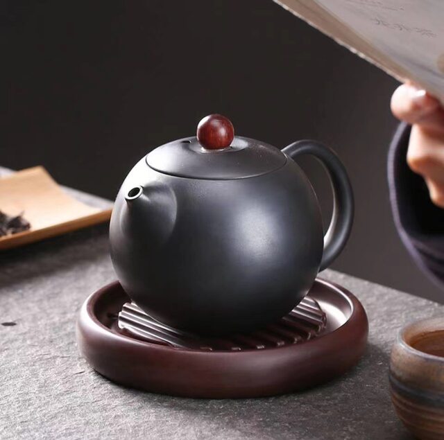 Bakelite teapot support purple clay teapot support tea cup holder ...