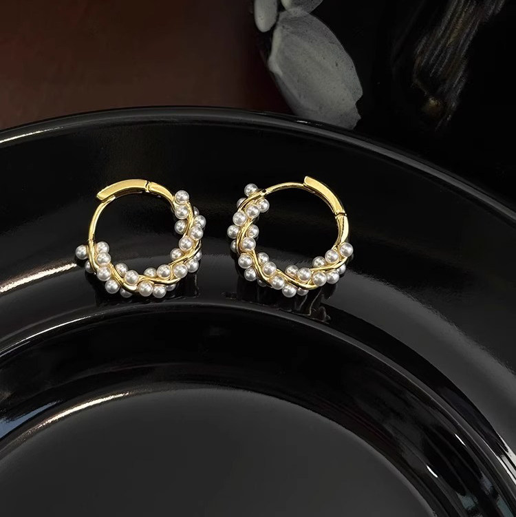 Japan and South Korea Light luxury pearl ear ring design sensor ...