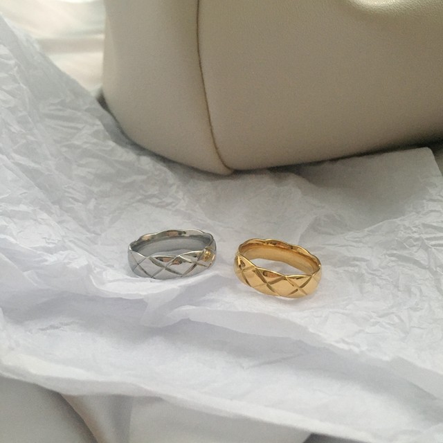 Titanium steel non-fading niche light luxury high-end INS trendy retro rhombus 18K gold men's ...