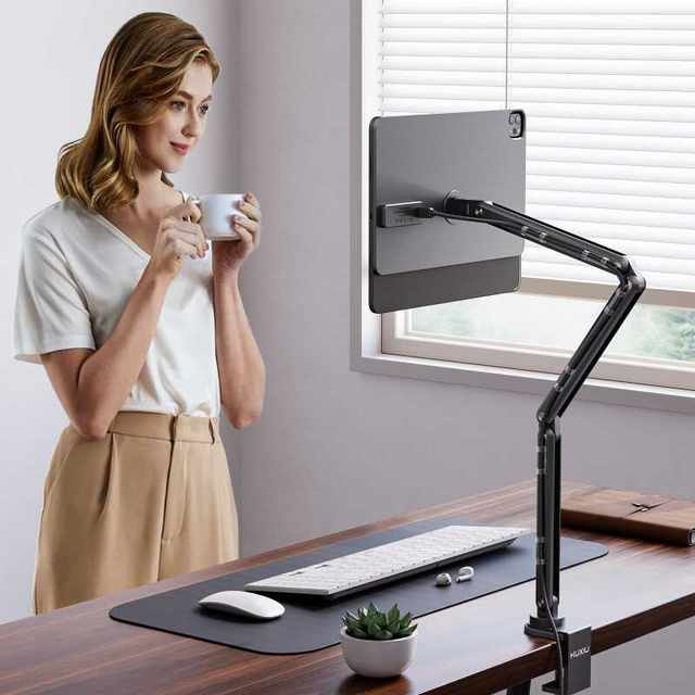 New iPad Pro 13-inch tablet magnetic contact charging stand desktop ...