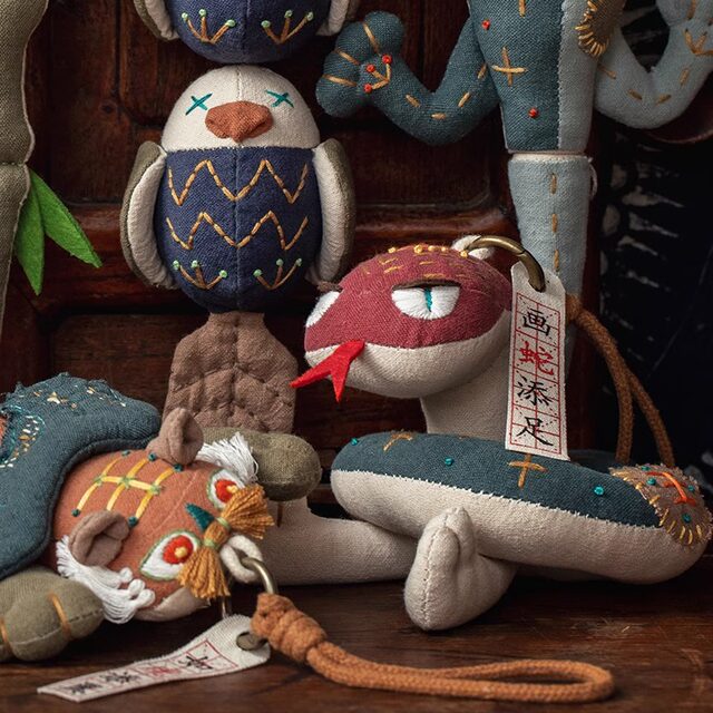 Wang's hand created Chinese idiom embroidery handmade DIY material bags ...