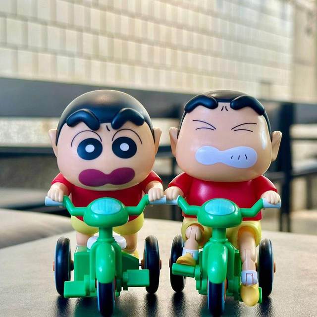 Genuine Crayon Shin-chan dynamic new life series blind box hand-made ...