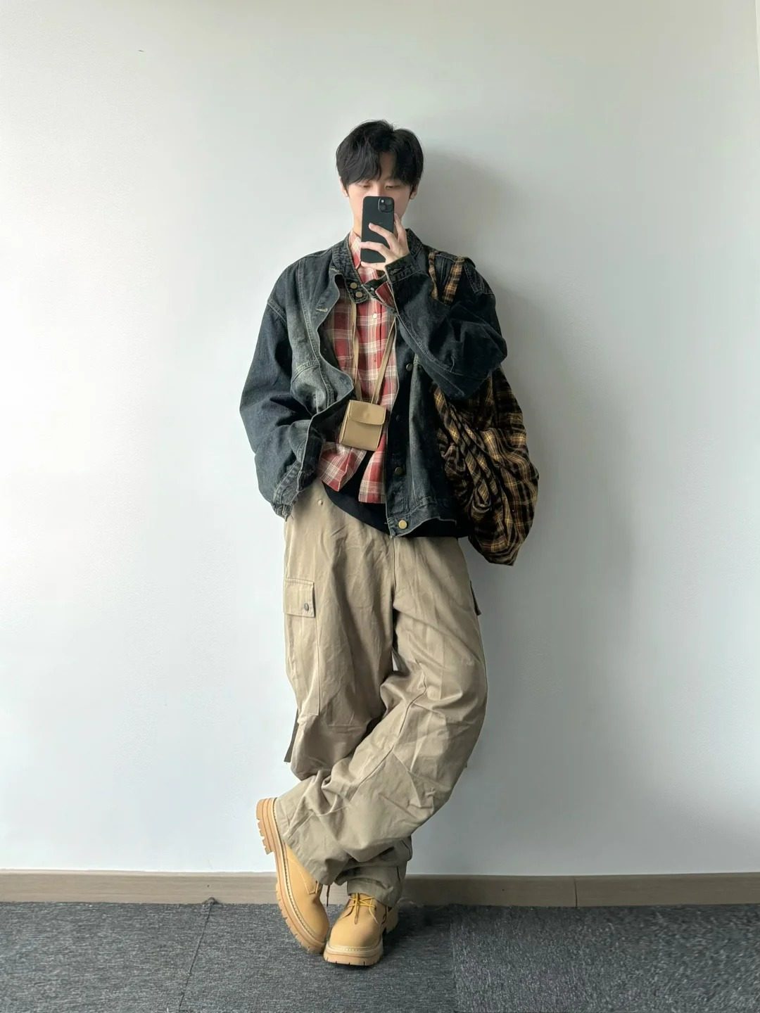 Men's 2024 new autumn niche designer male sunlight clean boy loose Hong ...