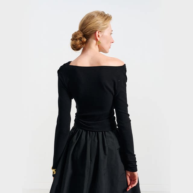 novita2024 new autumn original design cross collar exposed collarbone ...