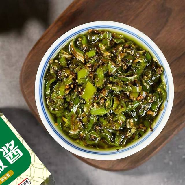 Charcoal grilled roasted pepper sauce garlic pepper sauce Sichuan flavor bibimbap tiger green ...