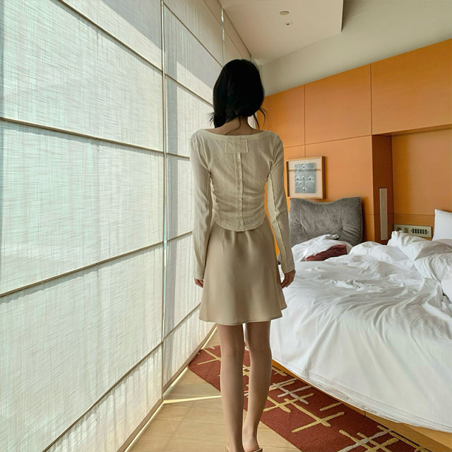 GYOKUU off-white stretch thin knitted splicing top