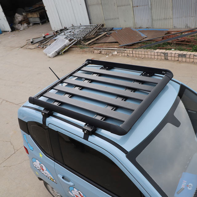 Wuling Hongguang mini Macaron EV Changan waxy corn car roof luggage ...