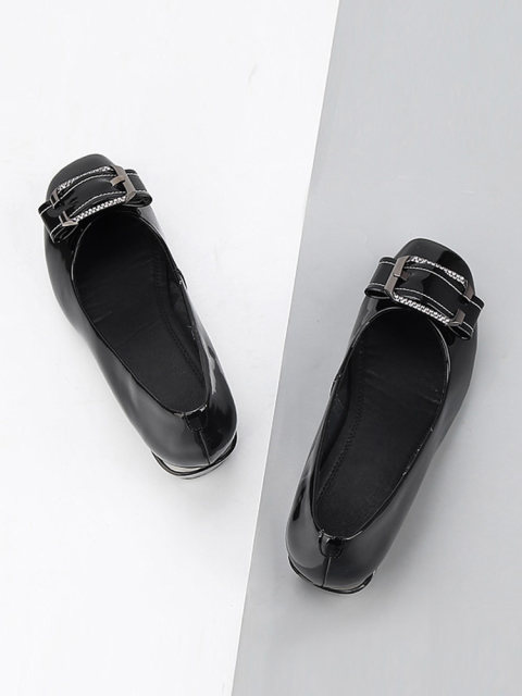 Large size fat women's shoes with wide feet 41 to 43 spring and autumn ...