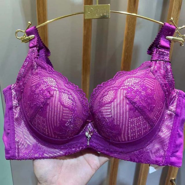 Dai Zhidi special offer glossy solid color shaped bra with thin top and ...