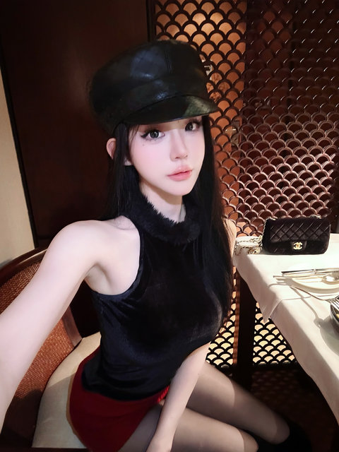 Eva Junjun Jiang hot girl sexy fur halter neck velvet sleeveless slim fit vest women solid color ...