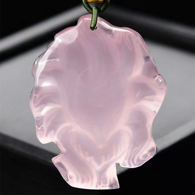 Natural pink crystal nine-tailed fox pendant female pink crystal fox ...