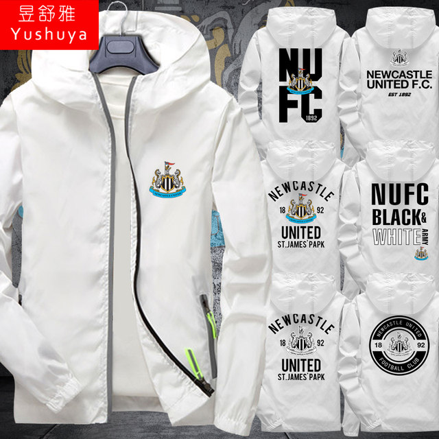 Newcastle United football fan uniform Joël Linton cheering uniform ...