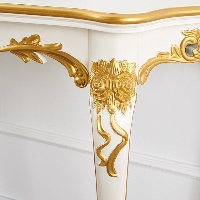 Light luxury style entrance table against the wall European style side ...