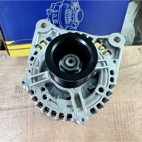 Yuchai generator is suitable for YC4S170 engine JFZ270-1703 28V 70A ...