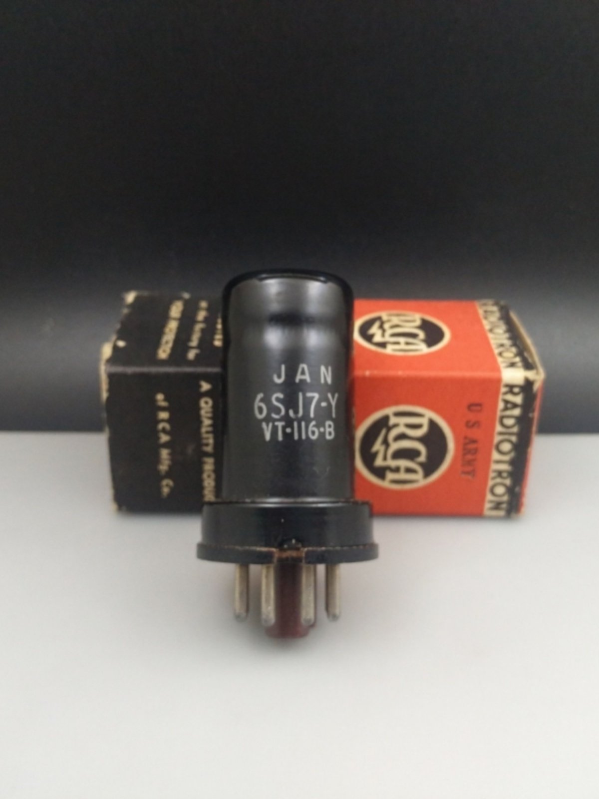 アメリカ WE 717A/6SJ7/6J8P/5693/6SG7 真空管 - オリジナルボックス