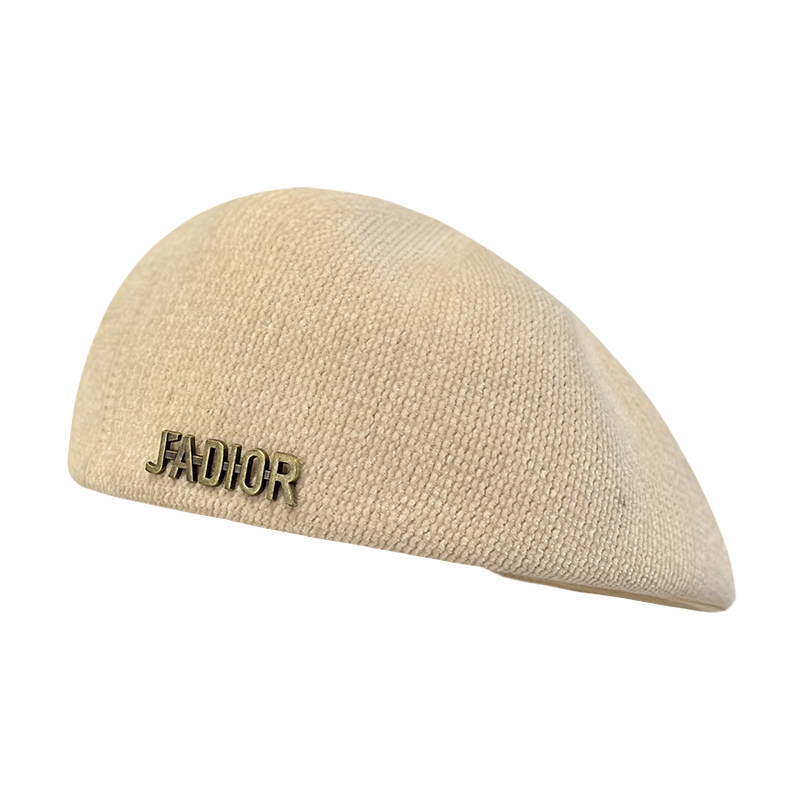 Korean version of the new reverse-wear fashionable letter small label ...