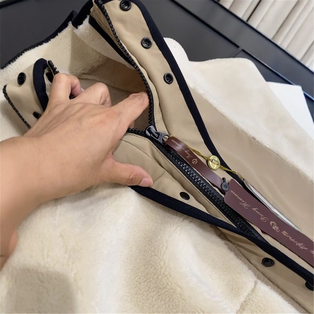 High -definition series! Couple models ~ old money wind winter day and ...