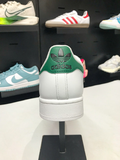 Adidas Clover Men's and Women's Shoes New Year's Classic Shell Toe ...