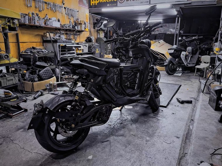 Suitable for Mavericks electric vehicle Transit mid-motor fender U+B/UQi/u2/u1d/N1s/F2/U2 universal