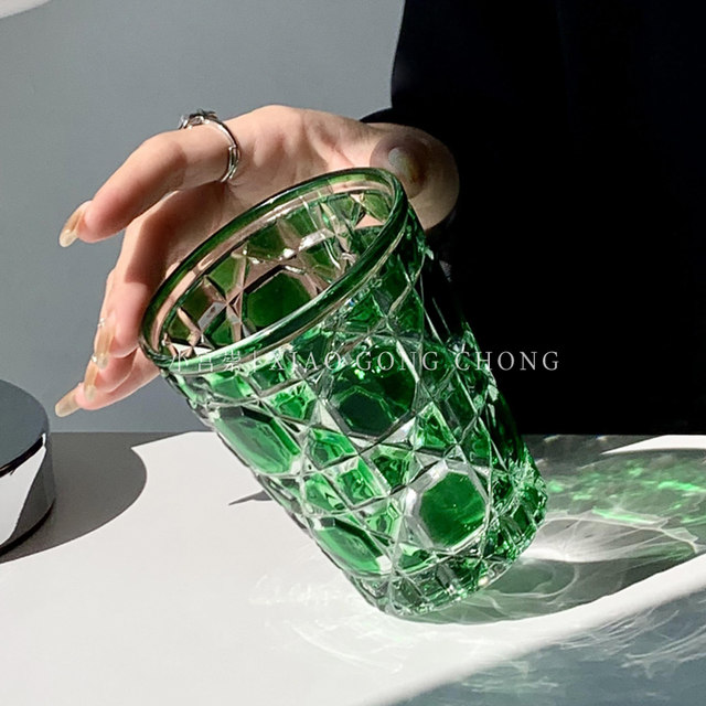 Retro rhombus emerald glass cup with high appearance, light luxury ...