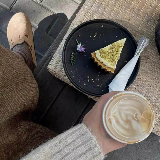 Women's 2025 spring new style of three-four Bucken shoes for women ...