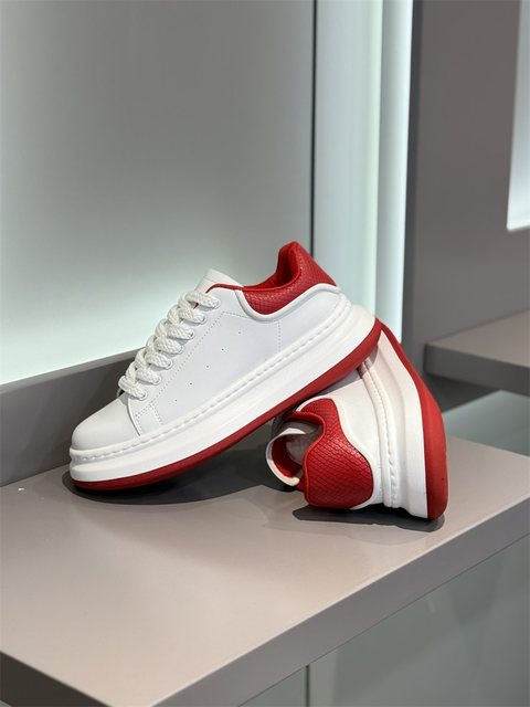 High-end light luxury white shoes for men 2025 spring new versatile ...