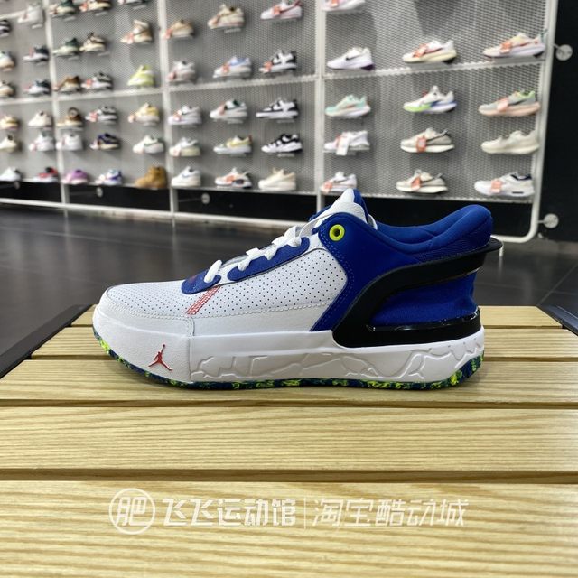 The new genuine Nike Nike stitching contrasting color-resistant male ...