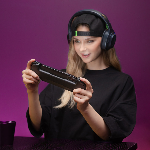 Razer V2 is suitable for Apple mobile phone iPhone game controller ...