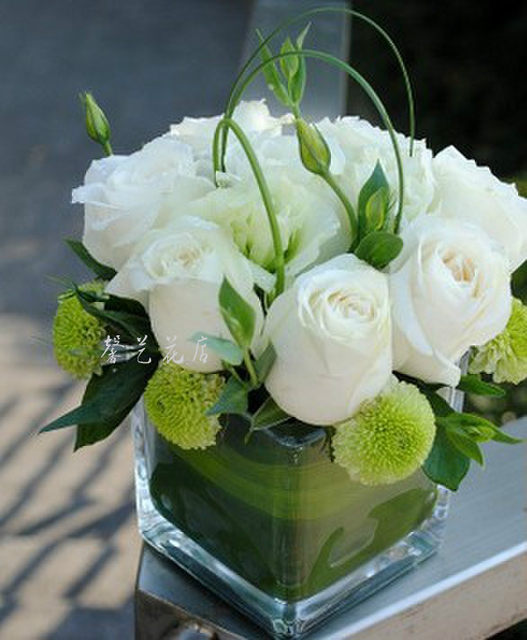 Urban physical flower shop express delivery glass square cup white rose ...