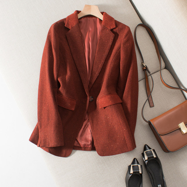 Retro dark red unique temperament wool suit with cuffable cuffs braille ...