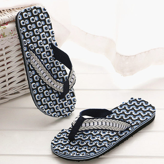 Men's flip-flops summer home lightweight new flip-flops wear super fire ...