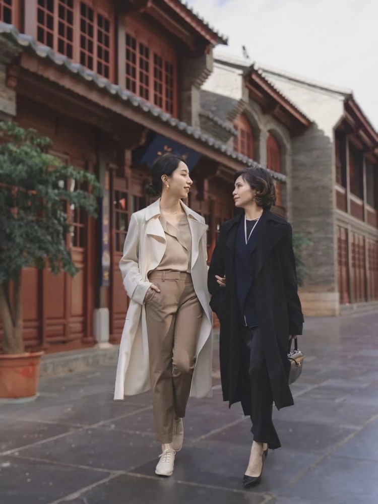 Theory women's classic continuation of triacetate blended drape ...