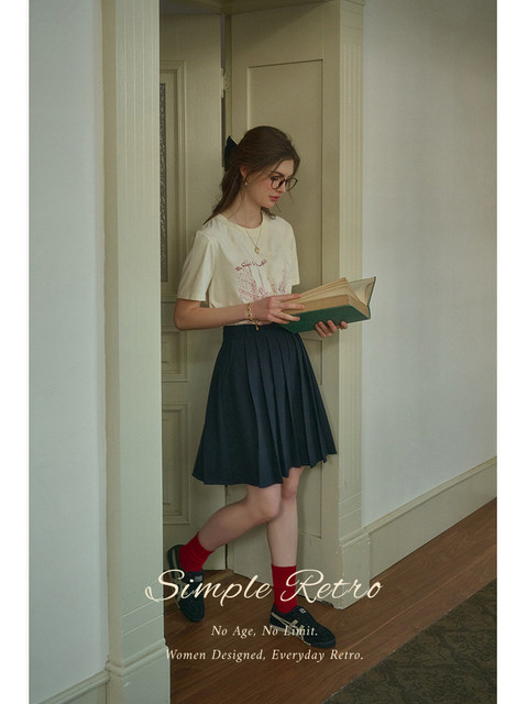 SimpleRetro City Hand-painted Literary Line Hand-painted Printed T-shirt for Women Pure Cotton ...