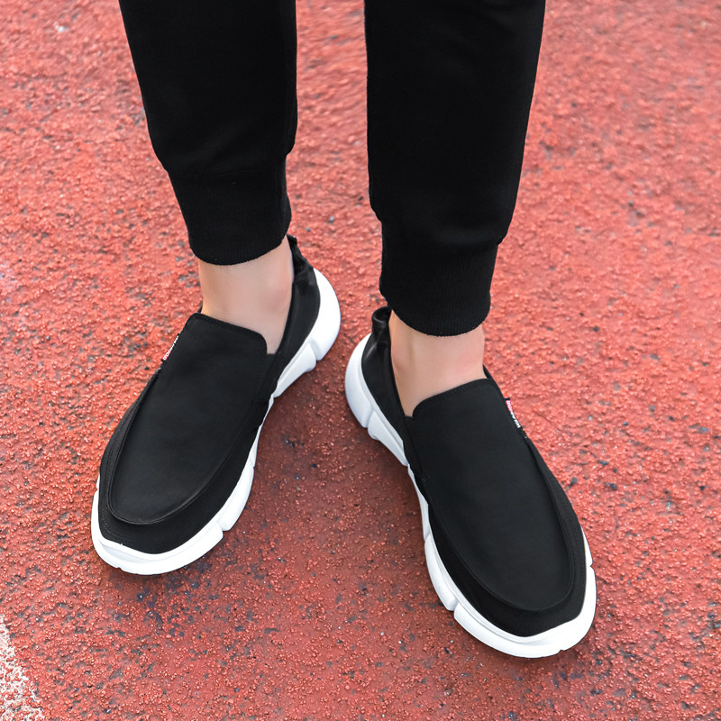 Warrior Men's Old Beijing Cloth Shoes - Lightweight Casual Shoes