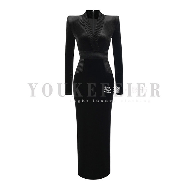 Original design velvet slimming temperament hip skirt light luxury ...