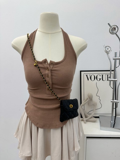 Button hanging neck vest work, sleeveless bottom shirt, hot girl slim design, niche short top ...