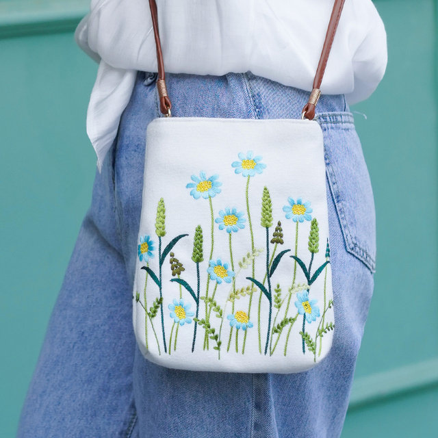 Embroidered casual mobile phone bag for women cross-body 2024 new mini ...