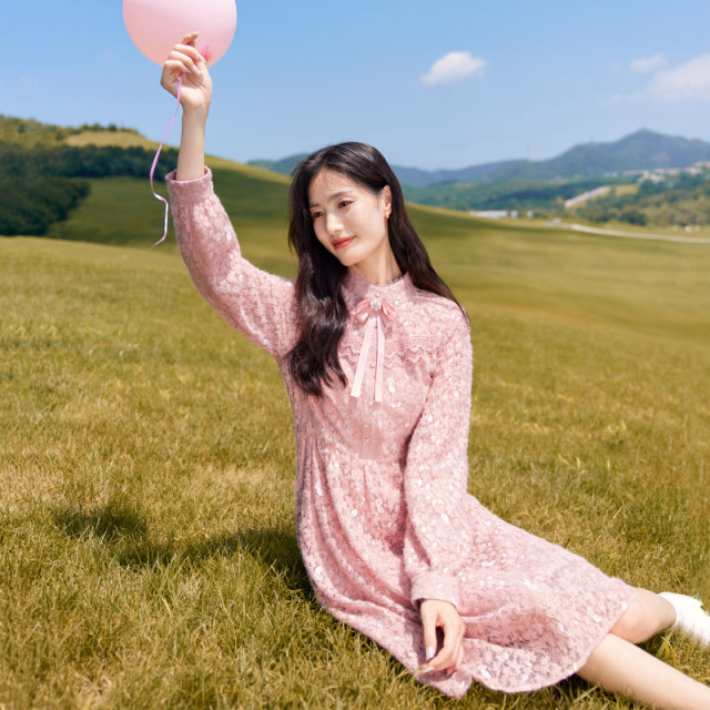 Autumn Water Yiren Sweet Lace Dress Winter High-end Skirt Slim and ...