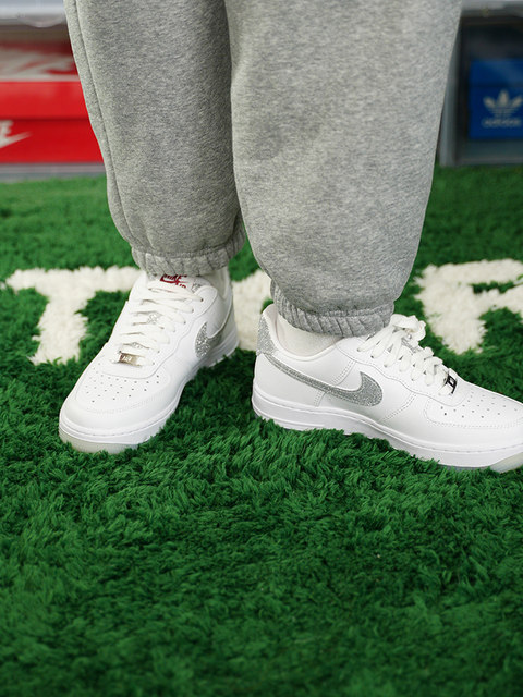 Nike Woman AF1 Air Force No. 1 Classic Retro Various Leisure Low ...