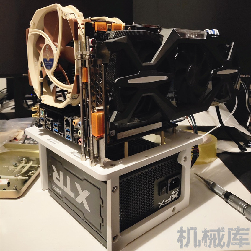 Mechanical Cool Mini ITX Chassis - Water-Cooled Computer Host