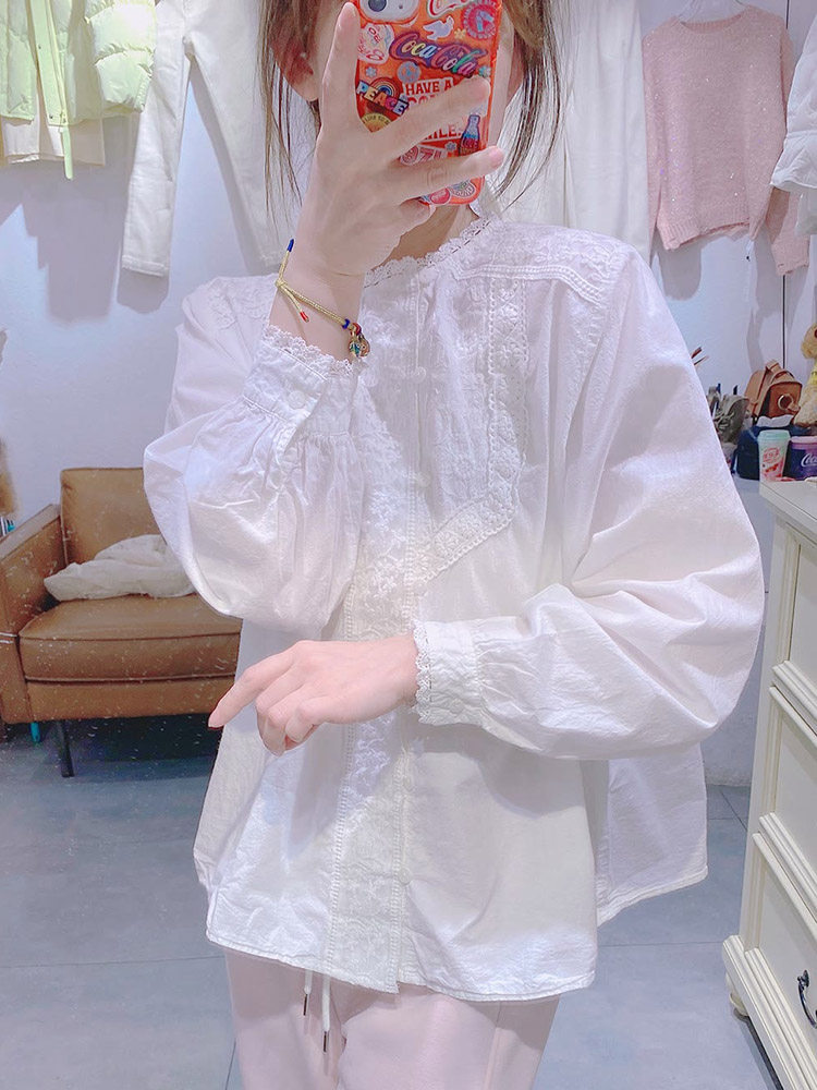 White simple forest lace shirt 2025 new loose sweet and versatile age-reducing fungus round neck ...