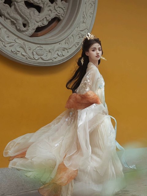 Youxiang is still early autumn new Hanfu women's model Jingwei Jinhe ...