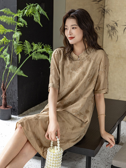 High-end new Chinese style primary color heavy industry embroidered ...