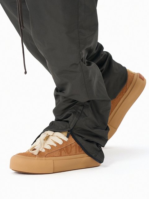 MATNUT x OF x 24KGOLDN Maillard wears thick soles to increase height ...