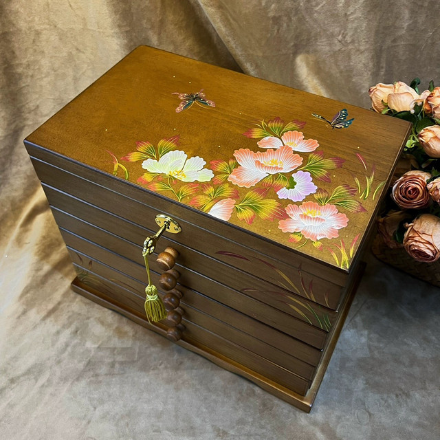 High-end wooden jewelry box solid wood drawer-type multi-layer storage ...