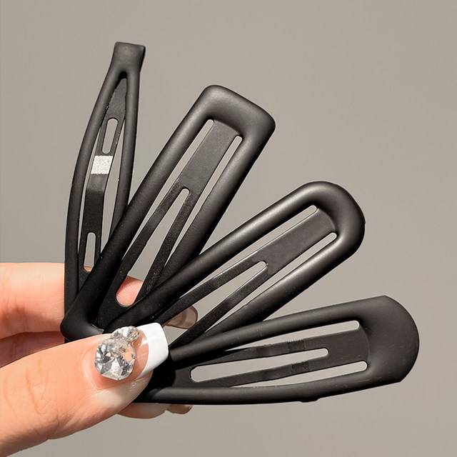 Simple black frosted hair clip for women's broken hair on the back of ...
