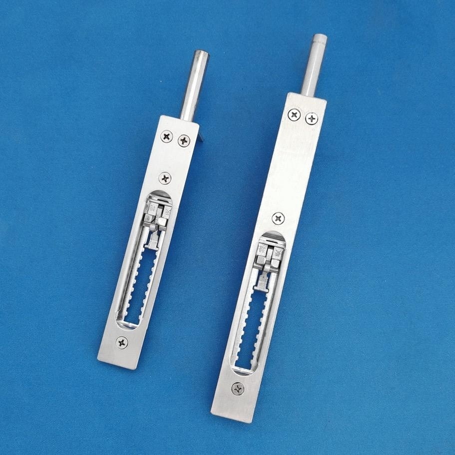 Double-door stainless steel paddle-type top and bottom latches | Solid gold