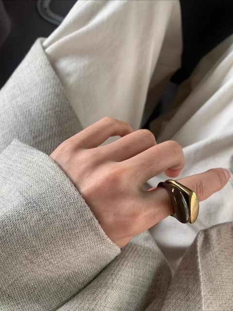 French design tick girl enamel cream ring set Maillard brown niche ...