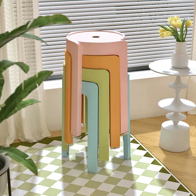 Household stool thickened plastic can be stacked and stacked dining ...