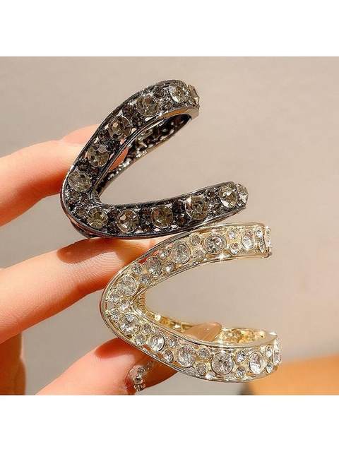 High ponytail fixed artifact grabber, large hair volume, multiple ...